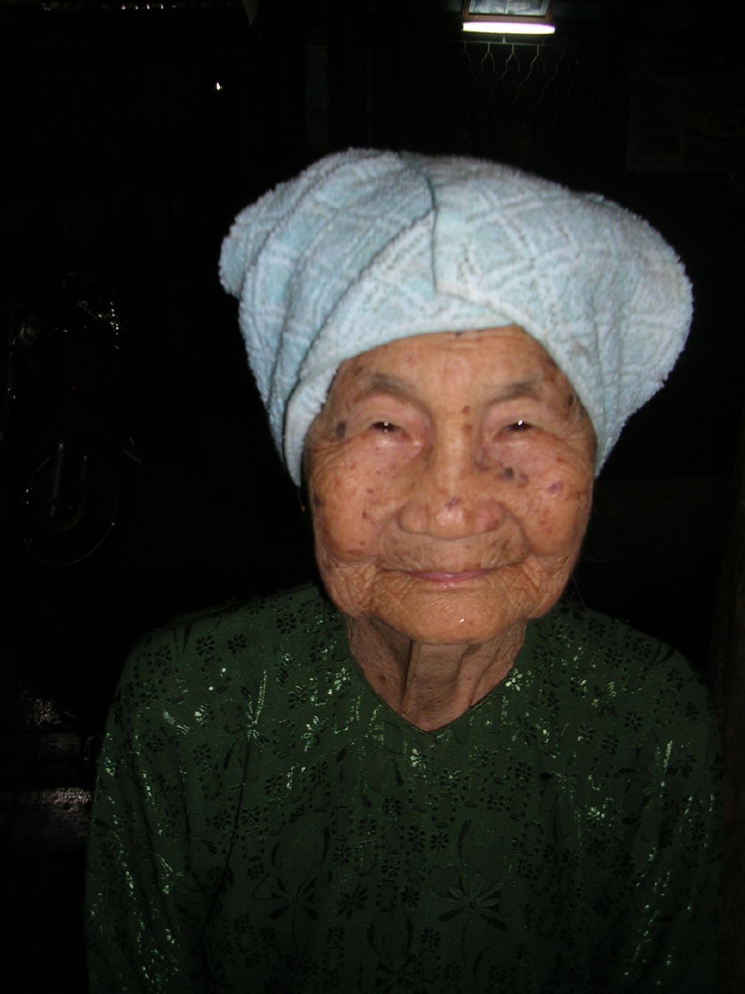 Chèo – Comença la funció - Chào ông Viêt Nam